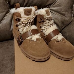 UGG | Shoes | Ugg Dune Mini Shearling | Poshmark